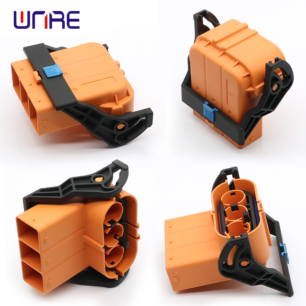 China 3P Right Angle 125/150/200A DC 1500V High Voltage Connector Plug ...