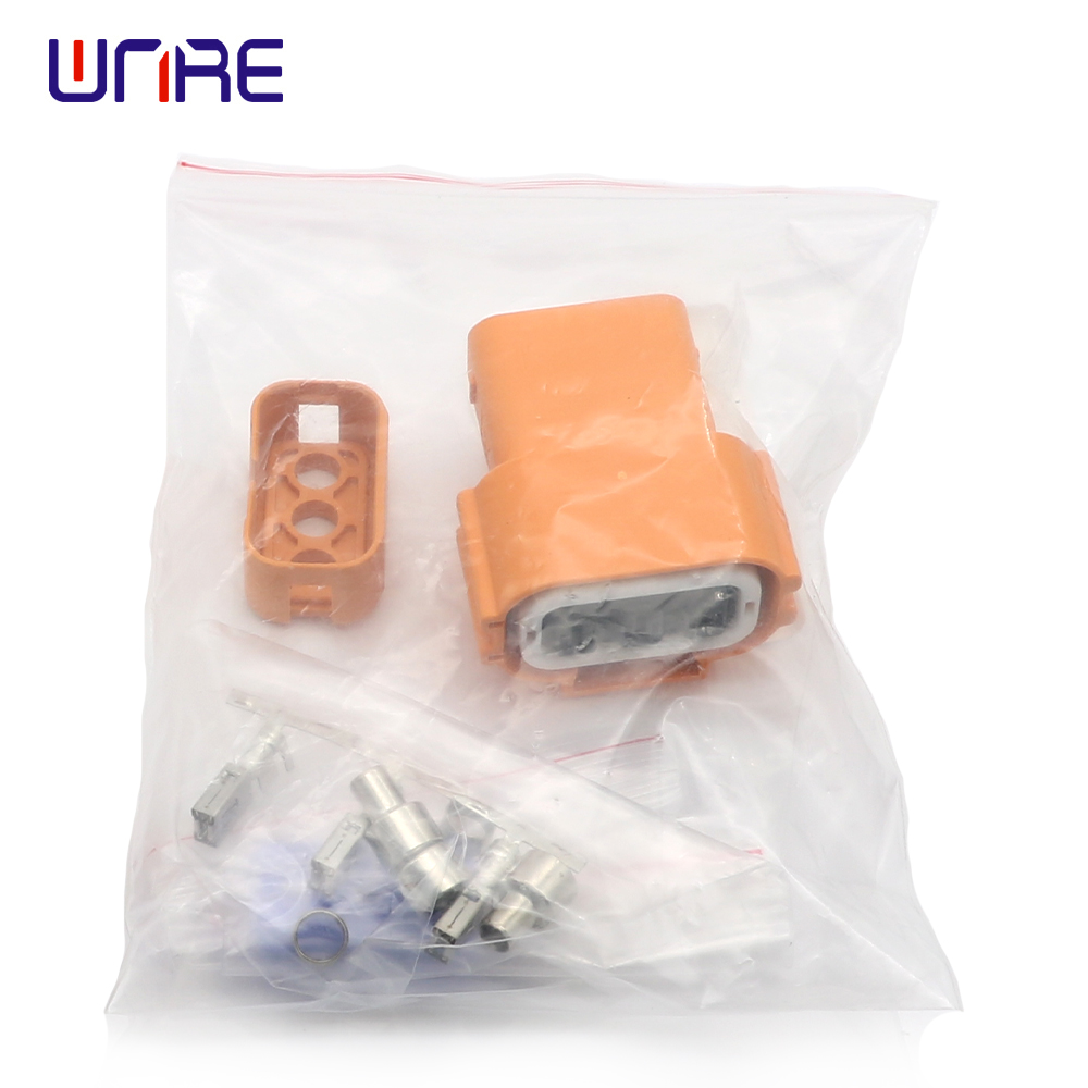 China Low Current Three-core Plug Connector New Energy Electric Vehicle ...