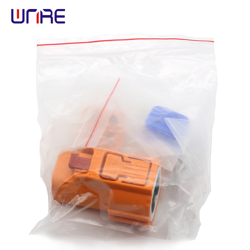 China Low Current Four-core Plug Connector New Energy Electric Vehicle ...