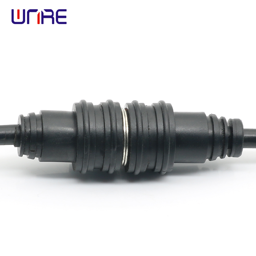 China 2024 New Style 360 Degree Rotatation Magnetic Port USB Fast ...